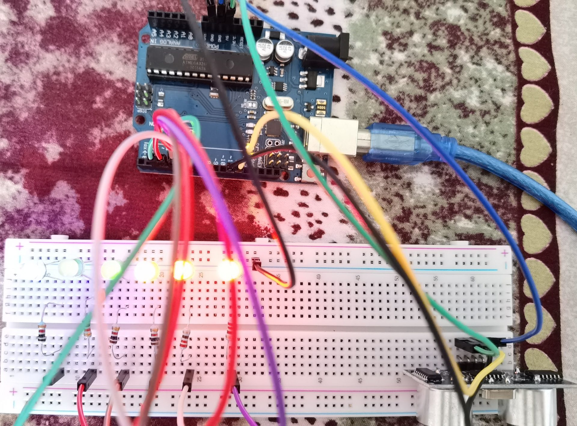 Control LEDs with Ultrasonic sensor on Arduino Uno - Prgmine
